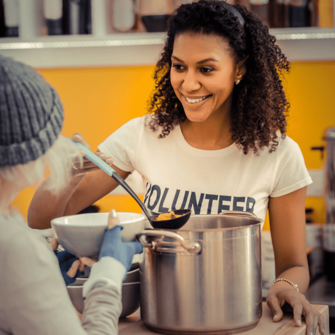 17 Teen Volunteer Opportunities for Bright Futures